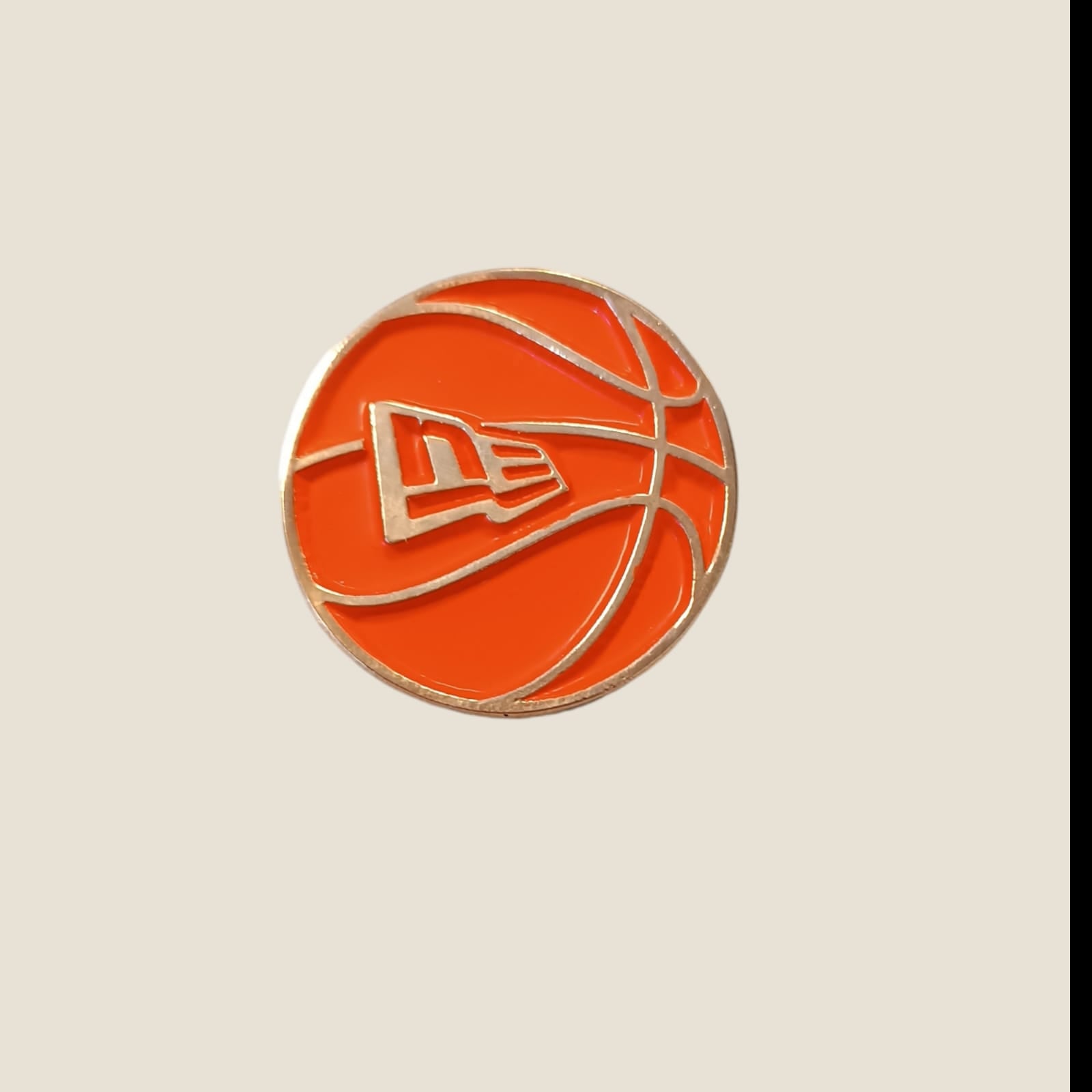 Pin Balón New Era Basquet Orange – King Pin mx